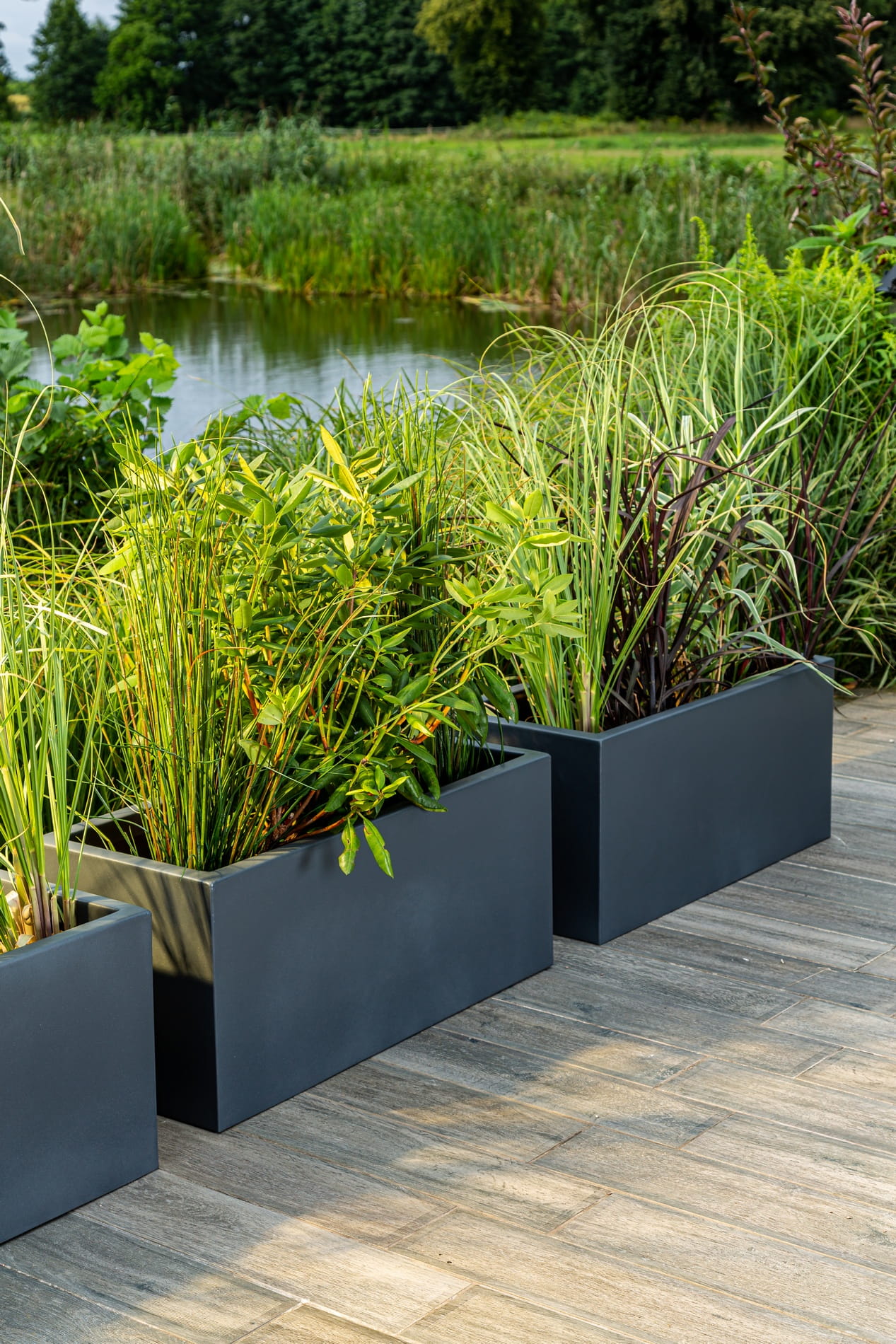 Prostokątna podłużna Donica Monumo Long Corten Effect pełna pojemność H ...